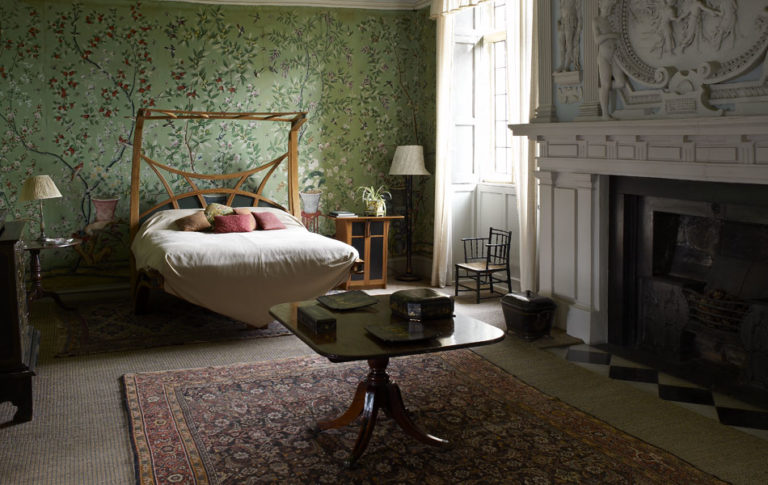 Castle & Gardens - Broughton Castle